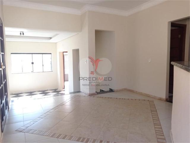 Casa em Jardim Village, Lençóis Paulista/SP de 257m² 2 quartos à venda por R$ 464.900,00