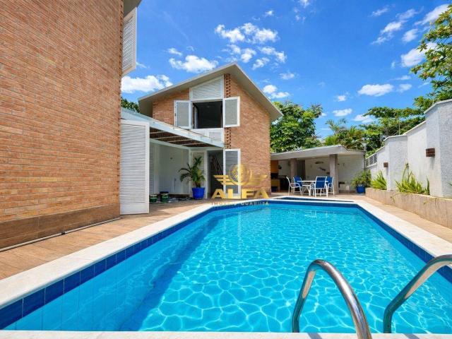 Casa em Jardim Virgínia, Guarujá/SP de 329m² 8 quartos à venda por R$ 2.799.900,00