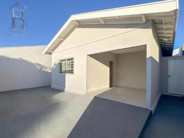 Casa em Jardim Vitória, Marília/SP de 1m² 3 quartos à venda por R$ 450.000,00