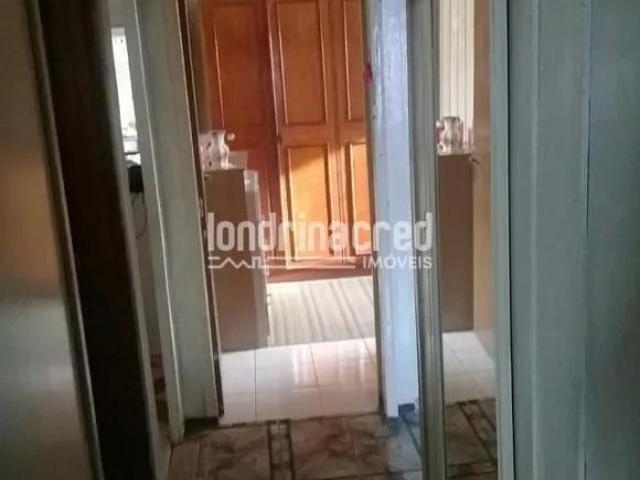 Casa em Jardim Vitória, Cambé/PR de 150m² 3 quartos à venda por R$ 276.000,00