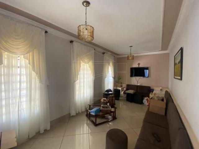 Casa em Jardim Acapulco Marília, SP por R$ 850.000