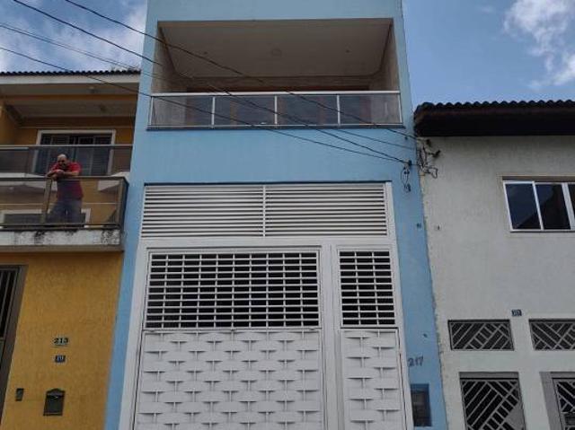 Casa em Jardim Adriana, Guarulhos/SP de 332m² 3 quartos à venda por R$ 799.000,00