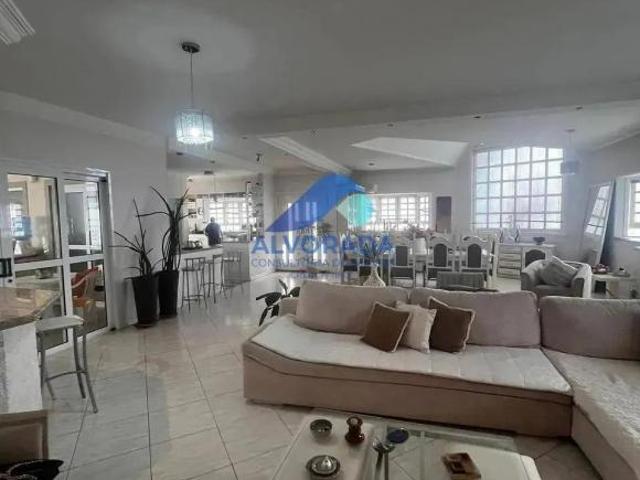 Casa em Jardim Altos de Santana II, Jacareí/SP de 460m² 3 quartos à venda por R$ 3.200.000,00 ou par