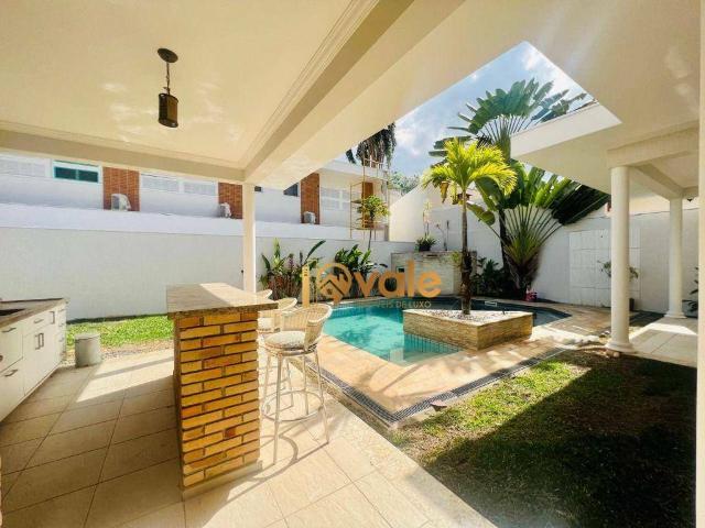 Casa em Jardim Apolo, São José dos Campos/SP de 437m² 4 quartos à venda por R$ 3.599.900,00