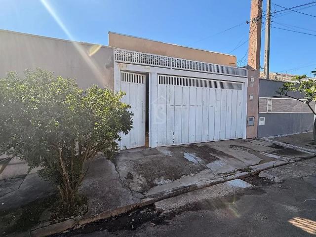 Casa em Jardim Aparecida Nasser, Marília/SP de 205m² 3 quartos para locação R$ 2.200,00/mes