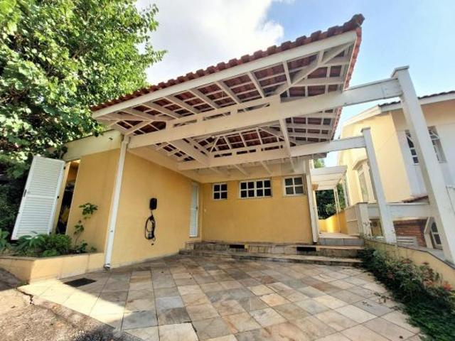 Casa em Jardim Barbacena, Cotia/SP de 125m² 3 quartos à venda por R$ 980.000,00