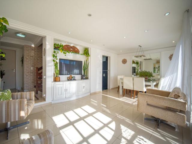Casa em Jardim Barbacena, Cotia/SP de 155m² 3 quartos à venda por R$ 1.069.000,00