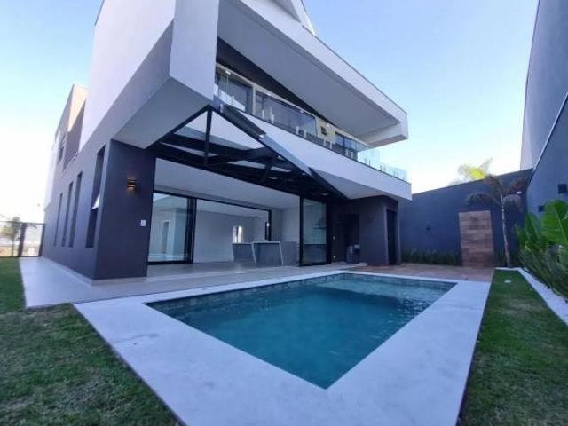 Casa em Jardim Bela Vista, São José dos Campos/SP de 430m² 4 quartos à venda por R$ 3.890.000,00