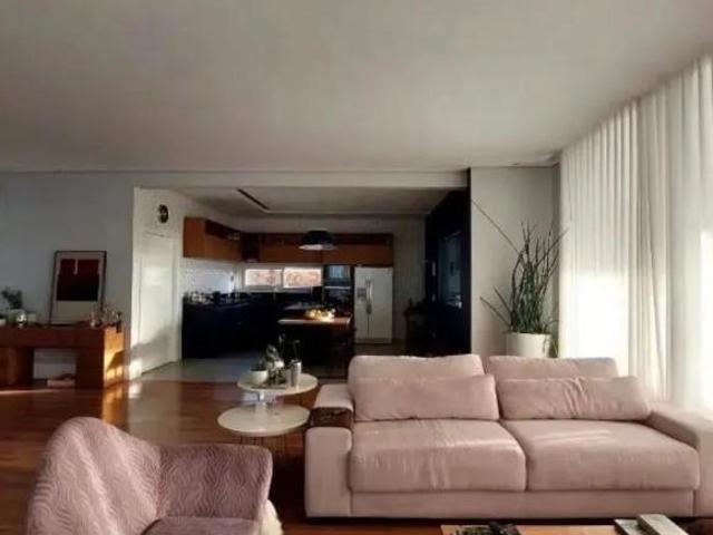 Casa em Jardim Bela Vista, São José dos Campos/SP de 568m² 6 quartos à venda por R$ 3.500.000,00