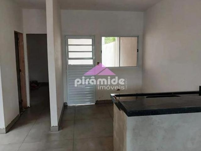Casa em Jardim Bela Vista, São José dos Campos/SP de 64m² 2 quartos à venda por R$ 320.000,00