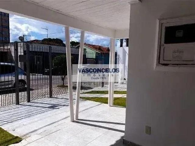 Casa em Jardim Bela Vista, São José dos Campos/SP de 173m² 3 quartos à venda por R$ 680.000,00