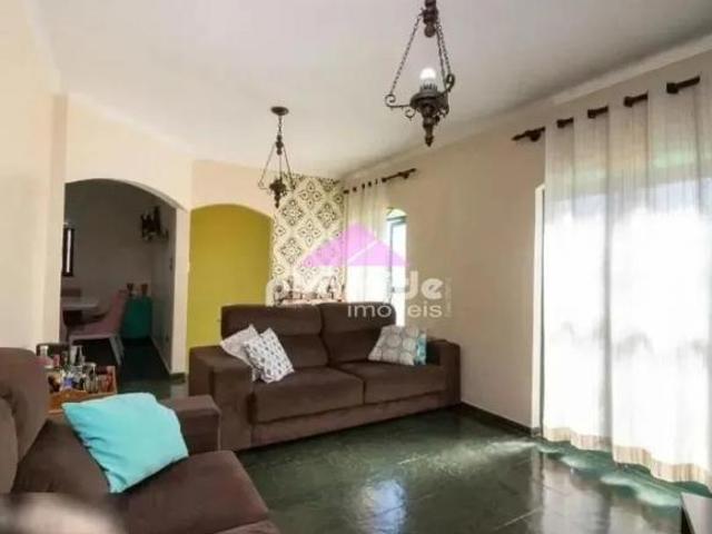 Casa em Jardim Bela Vista, São José dos Campos/SP de 208m² 4 quartos à venda por R$ 875.000,00