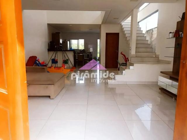 Casa em Jardim Bela Vista, São José dos Campos/SP de 211m² 4 quartos à venda por R$ 699.900,00