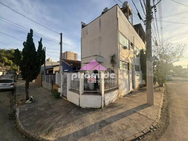 Casa em Jardim Bela Vista, São José dos Campos/SP de 224m² 3 quartos à venda por R$ 649.000,00