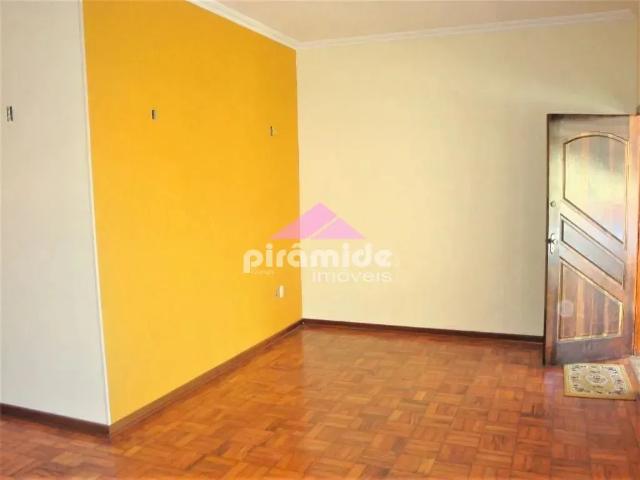 Casa em Jardim Bela Vista, São José dos Campos/SP de 250m² 4 quartos à venda por R$ 849.000,00
