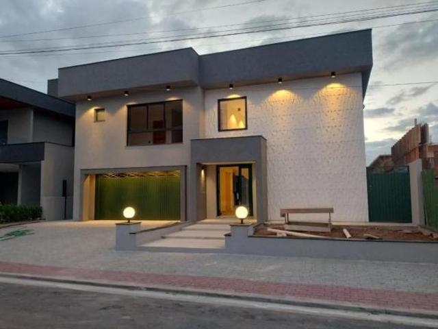 Casa em Jardim Bela Vista, São José dos Campos/SP de 330m² 4 quartos à venda por R$ 2.900.000,00