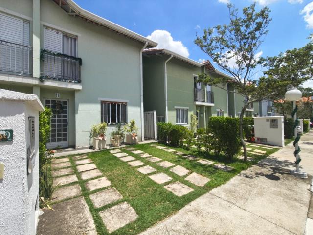 Casa em Jardim Belizário, Cotia/SP de 90m² 3 quartos à venda por R$ 684.000,00