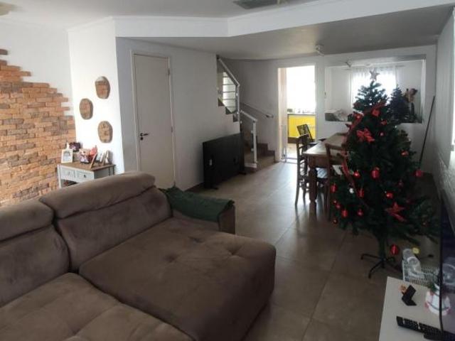 Casa em Jardim Belizário, Cotia/SP de 135m² 3 quartos à venda por R$ 690.000,00 ou para locação R$ 3