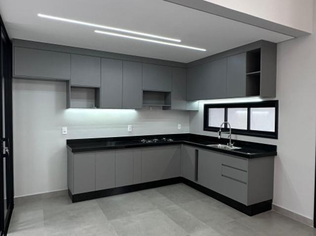 Casa em Jardim Bom Sucesso, Indaiatuba/SP de 135m² 3 quartos à venda por R$ 774.900,00