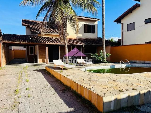 Casa em Jardim Britânia, Caraguatatuba/SP de 240m² 4 quartos à venda por R$ 999.900,00