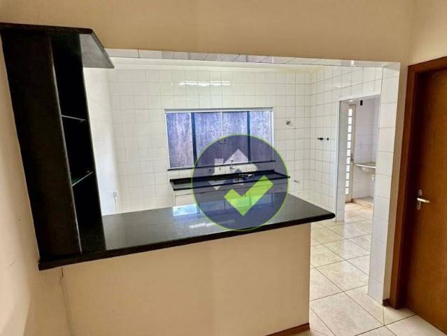 Casa em Jardim Cambuí, Botucatu/SP de 100m² 3 quartos à venda por R$ 419.900,00