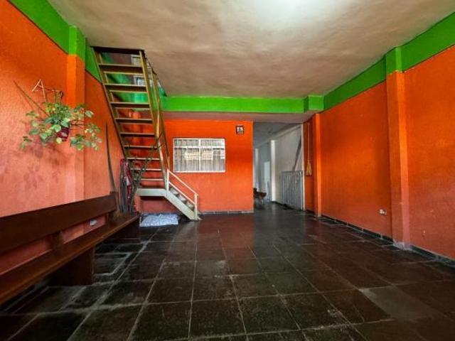Casa em Jardim Cacique, Suzano/SP de 169m² 3 quartos à venda por R$ 375.000,00