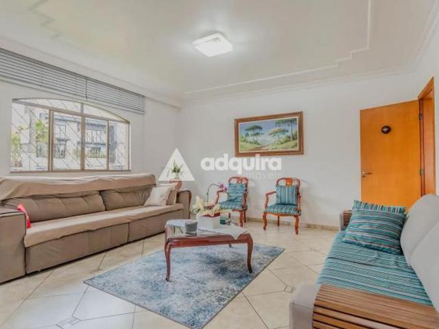 Casa em Jardim Carvalho, Ponta Grossa/PR de 170m² 3 quartos à venda por R$ 890.000,00