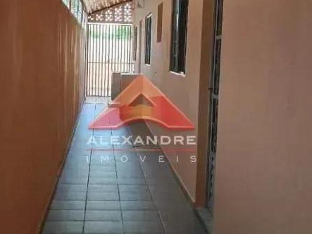 Casa em Jardim Castanheira, São José dos Campos/SP de 59m² 2 quartos à venda por R$ 320.000,00
