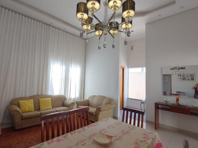 Casa em Jardim Centenário, Olímpia/SP de 180m² 3 quartos à venda por R$ 799.000,00