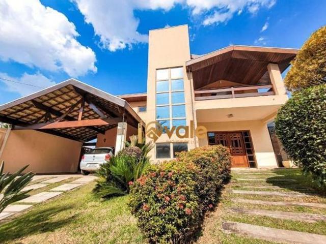Casa em Jardim Coleginho, Jacareí/SP de 340m² 4 quartos à venda por R$ 1.900.000,00