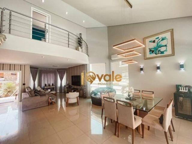 Casa em Jardim Coleginho, Jacareí/SP de 400m² 4 quartos à venda por R$ 2.600.000,00