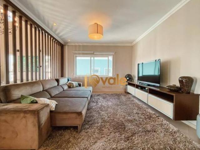 Casa em Jardim Coleginho, Jacareí/SP de 430m² 4 quartos à venda por R$ 2.380.000,00