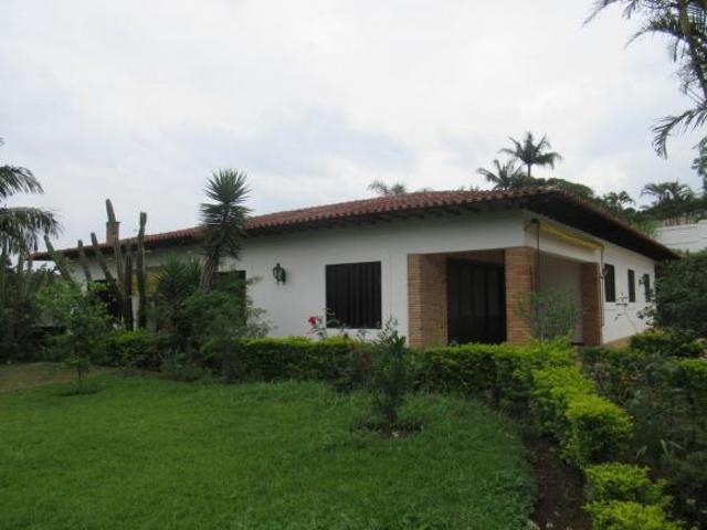 Casa em Jardim Colibri, Cotia/SP de 480m² 3 quartos à venda por R$ 2.200.000,00 ou para locação R$ 1