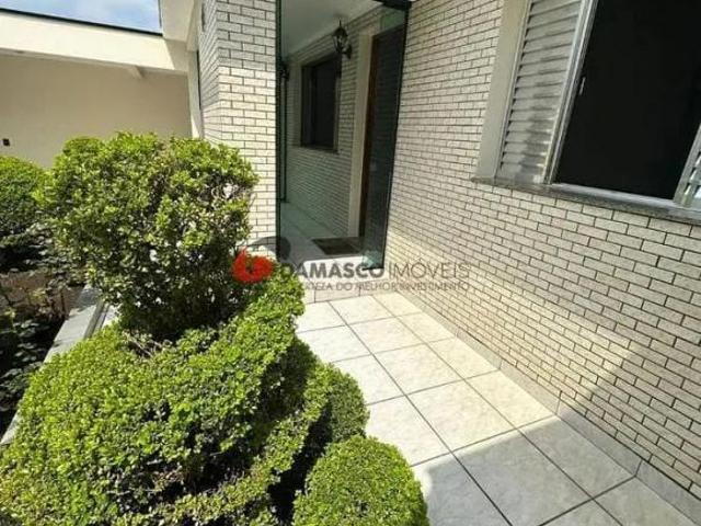 Casa em Jardim Copacabana