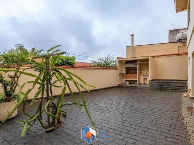 Casa em Jardim Cláudia, São Paulo/SP de 176m² 3 quartos à venda por R$ 875.000,00
