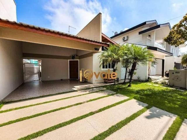 Casa em Jardim Crystal Park, Jacareí/SP de 159m² 3 quartos à venda por R$ 1.300.000,00