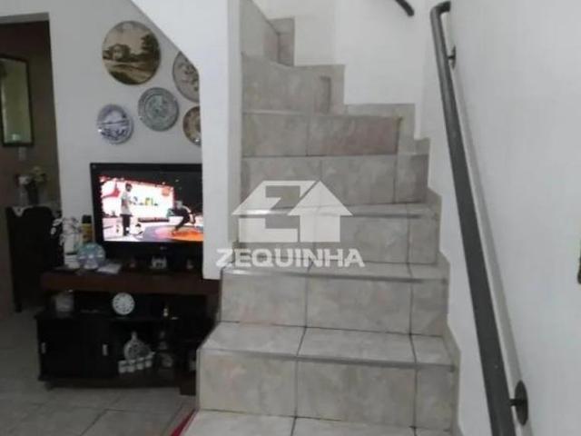 Casa em Jardim D&apos Abril, Osasco/SP de 111m² 4 quartos à venda por R$ 430.000,00