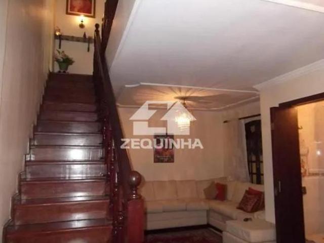 Casa em Jardim D&apos Abril, Osasco/SP de 172m² 3 quartos à venda por R$ 720.000,00