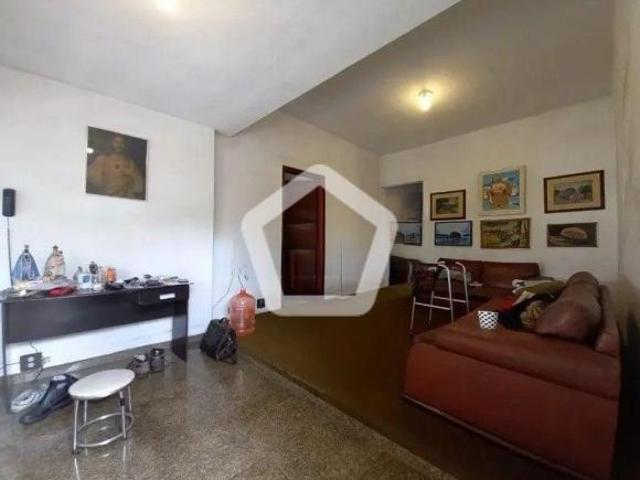 Casa em Jardim da Gloria