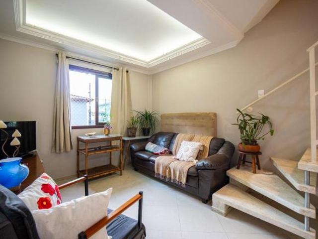 Casa em Jardim da Glória, Cotia/SP de 150m² 2 quartos à venda por R$ 570.000,00