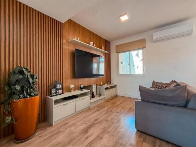 Casa em Jardim da Glória, Cotia/SP de 177m² 3 quartos à venda por R$ 1.290.000,00