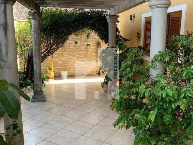 Casa em Jardim Danúbio, Jundiaí/SP de 184m² 4 quartos à venda por R$ 765.000,00