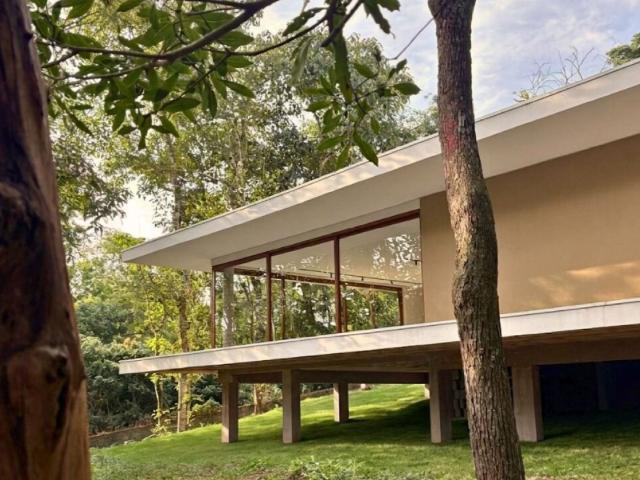 Casa em Jardim das Colinas, Embu das Artes/SP de 265m² 3 quartos à venda por R$ 2.599.000,00