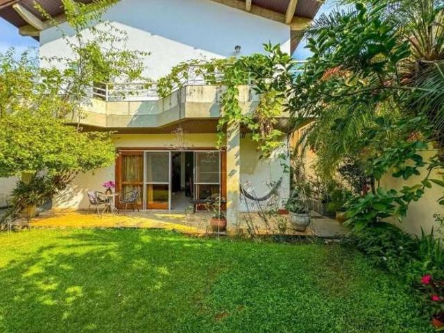 Casa em Jardim das Colinas, São José dos Campos/SP de 228m² 4 quartos à venda por R$ 2.450.000,00