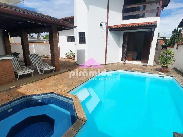 Casa em Jardim das Colinas, São José dos Campos/SP de 260m² 4 quartos à venda por R$ 2.799.900,00