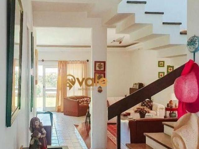 Casa em Jardim das Colinas, São José dos Campos/SP de 332m² 4 quartos à venda por R$ 2.300.000,00
