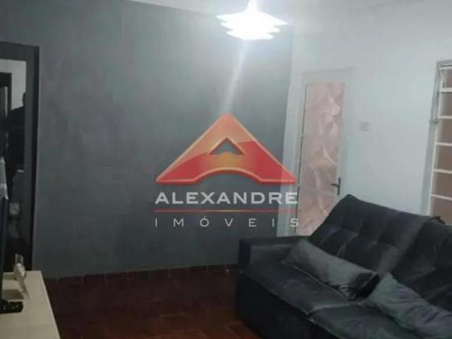 Casa em Jardim das Cerejeiras, São José dos Campos/SP de 10m² 2 quartos à venda por R$ 370.000,00