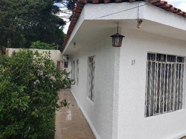 Casa em Jardim das Américas, Curitiba/PR de 200m² 2 quartos à venda por R$ 1.999.000,00