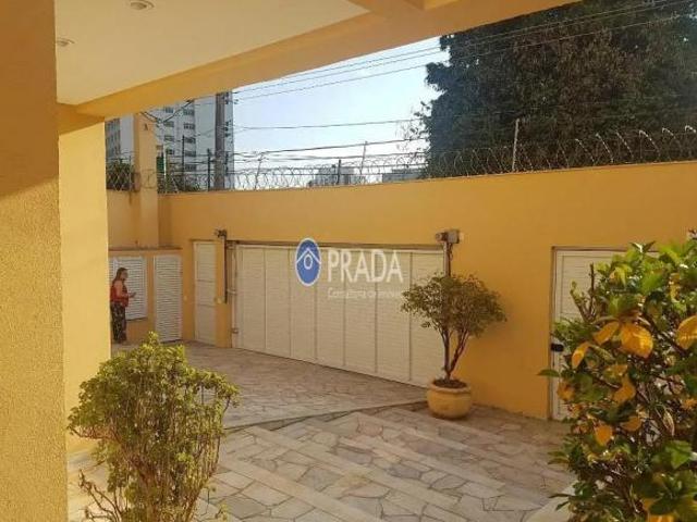 Casa em Jardim das Bandeiras, São Paulo/SP de 450m² 4 quartos à venda por R$ 4.000.000,00