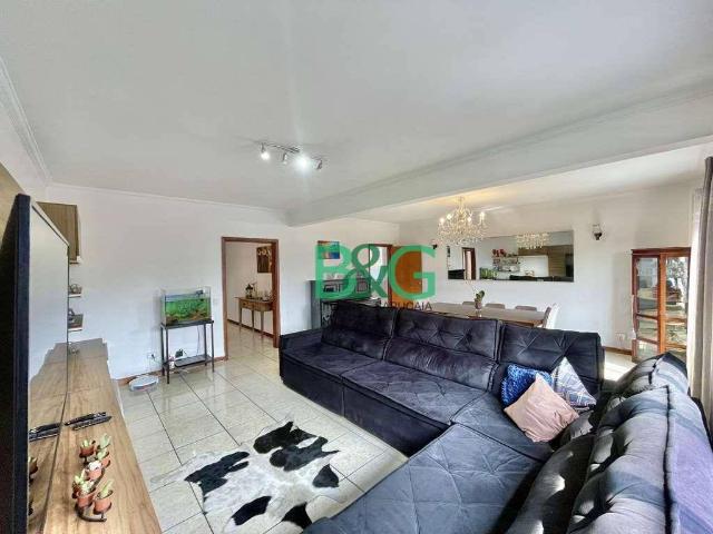 Casa em Jardim das Flores, Cotia/SP de 350m² 4 quartos à venda por R$ 919.900,00